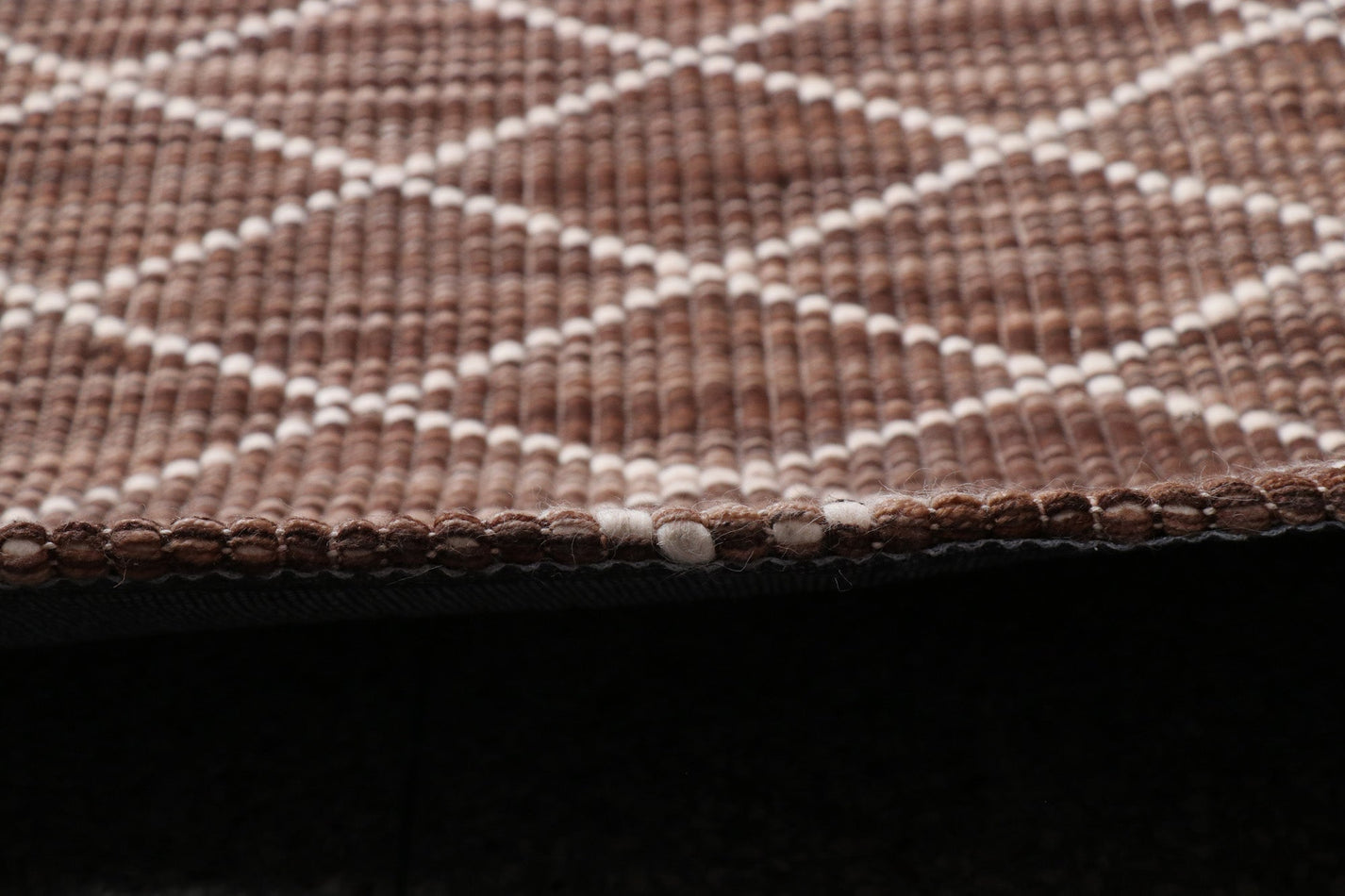 Argyle Chocolate – Rug Queen